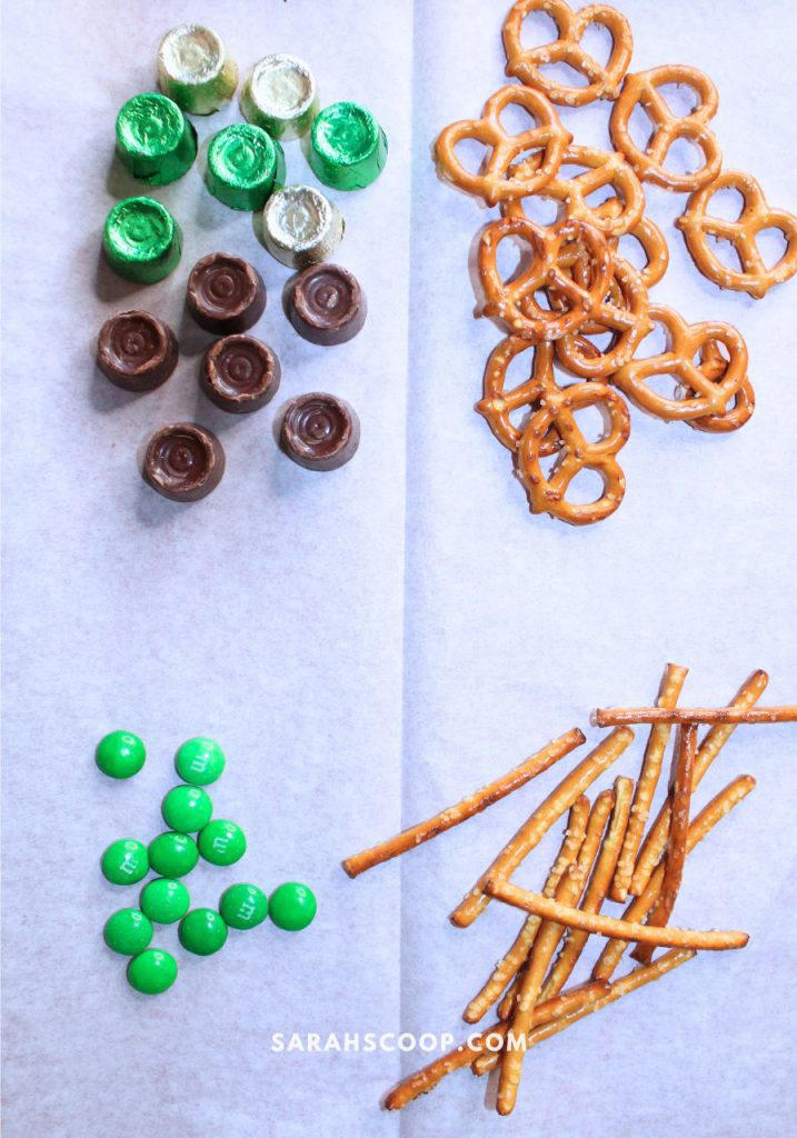 Easy Shamrock Pretzels