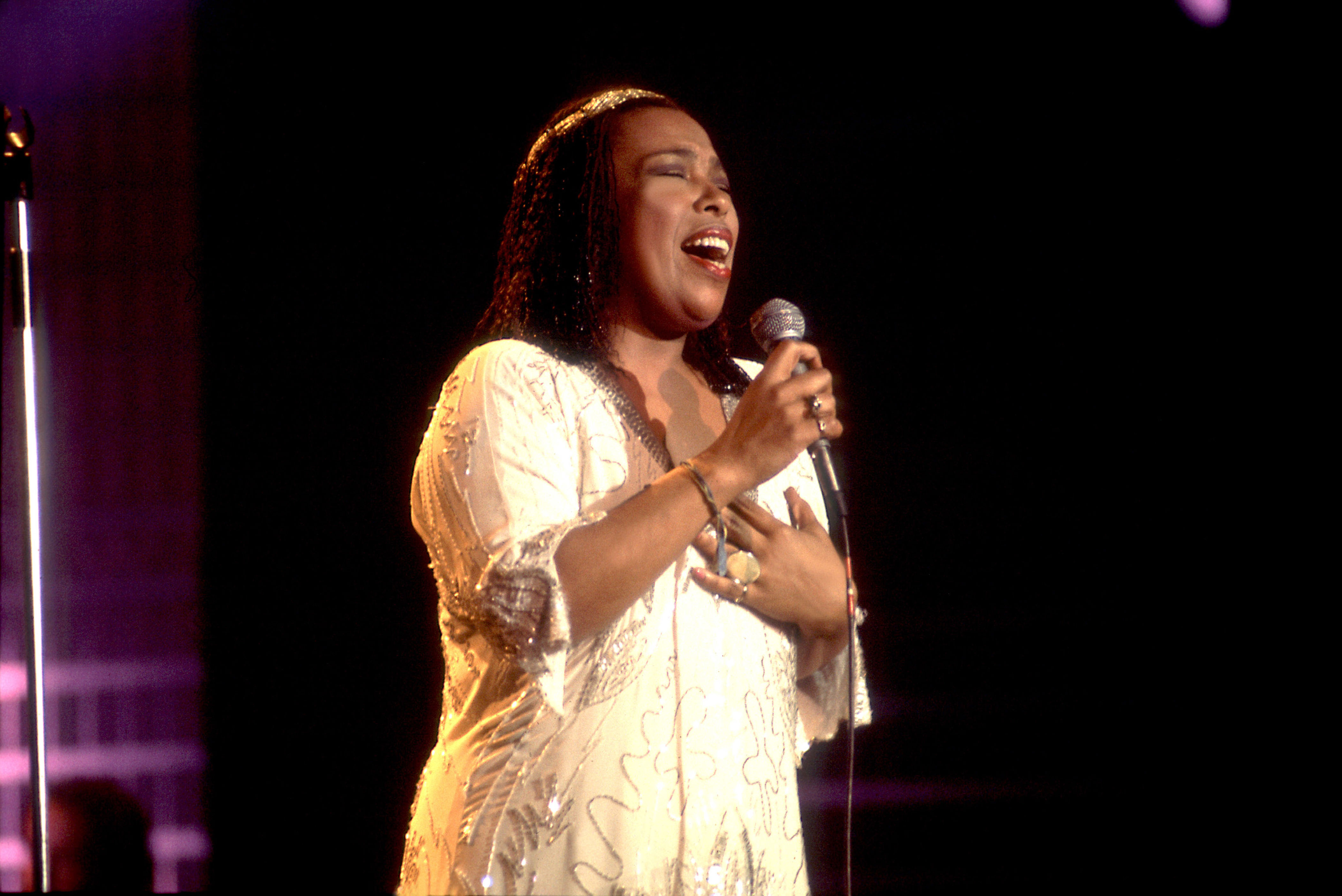 Remembering Roberta Flack: Music Icon Dies at 88 After ALS Battle