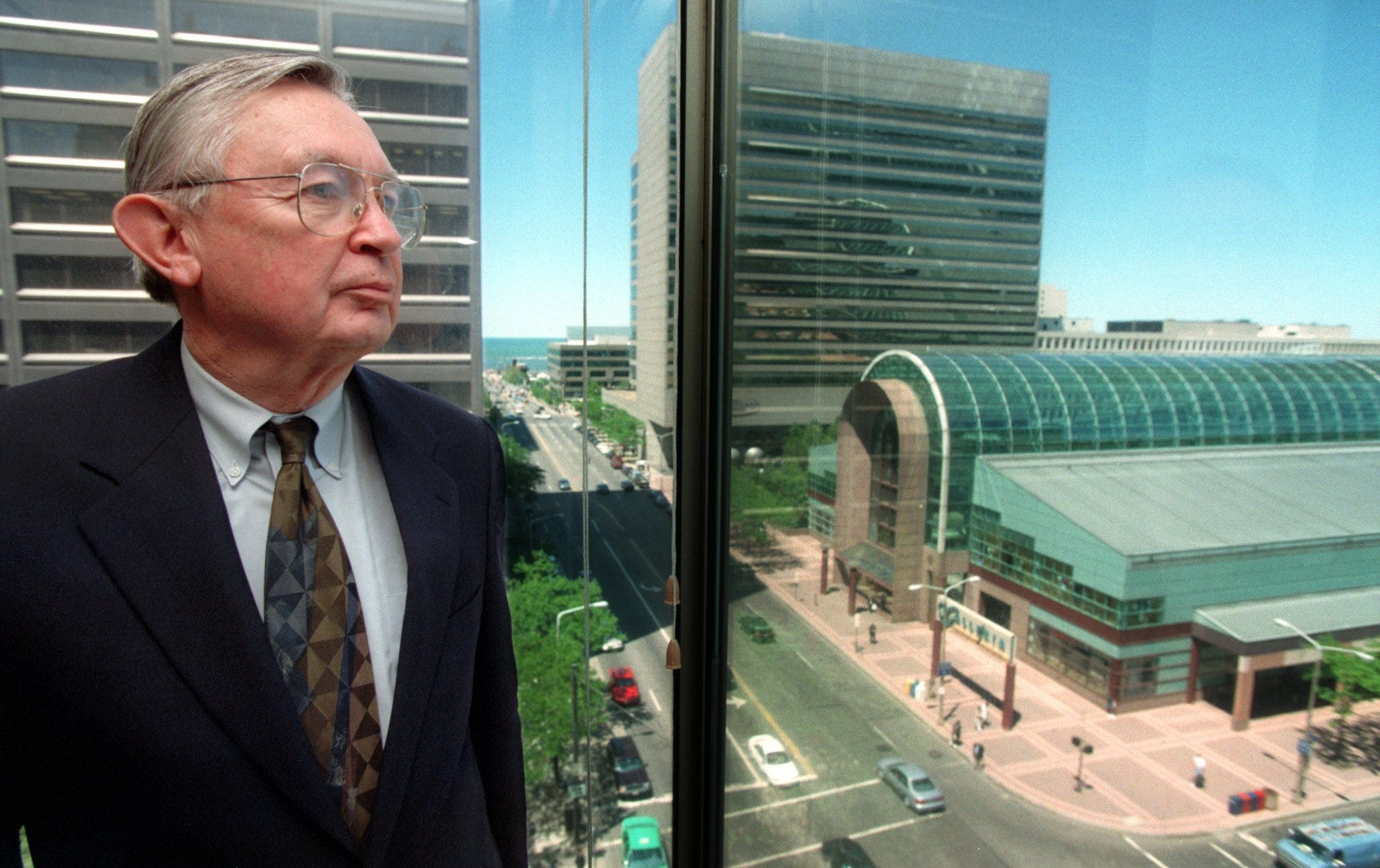 Cleveland Guardians owner Larry Dolan has died at age 94