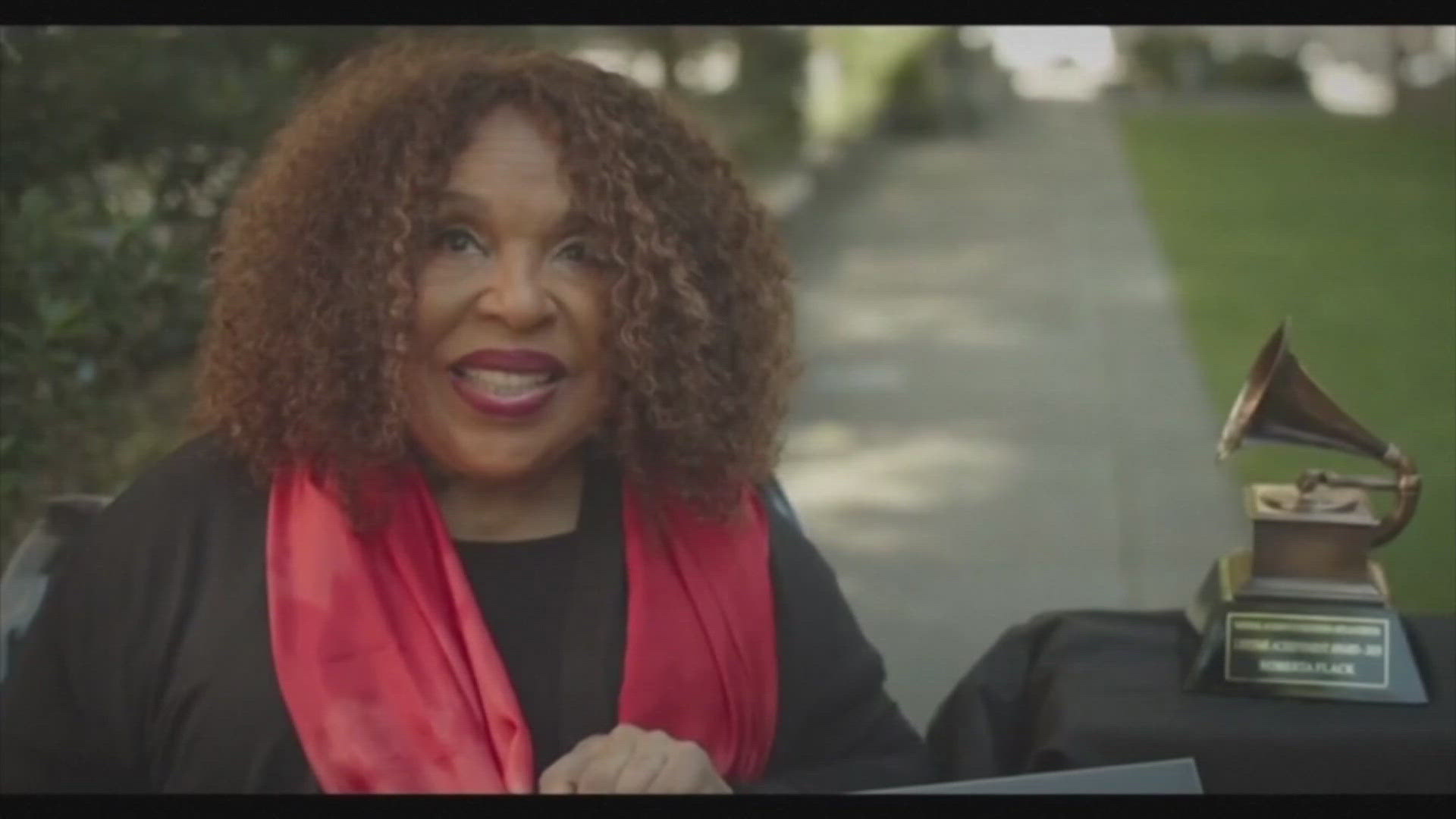 Grammy award winning singer Roberta Flack dies at 88