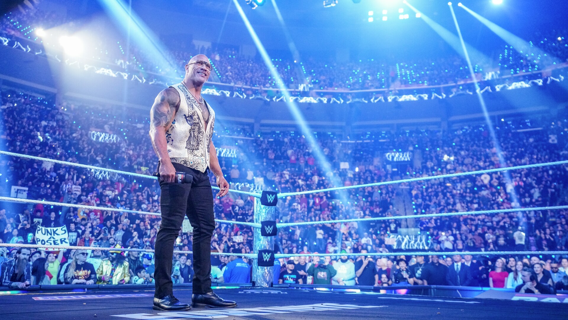 How to watch 2025 WWE Elimination Chamber: TV & streaming info, match ...