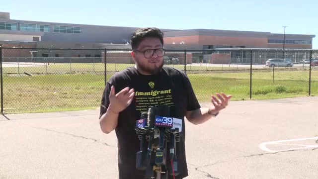 (Spanish) Local community fears rise after ICE raids; FIEL Houston ...