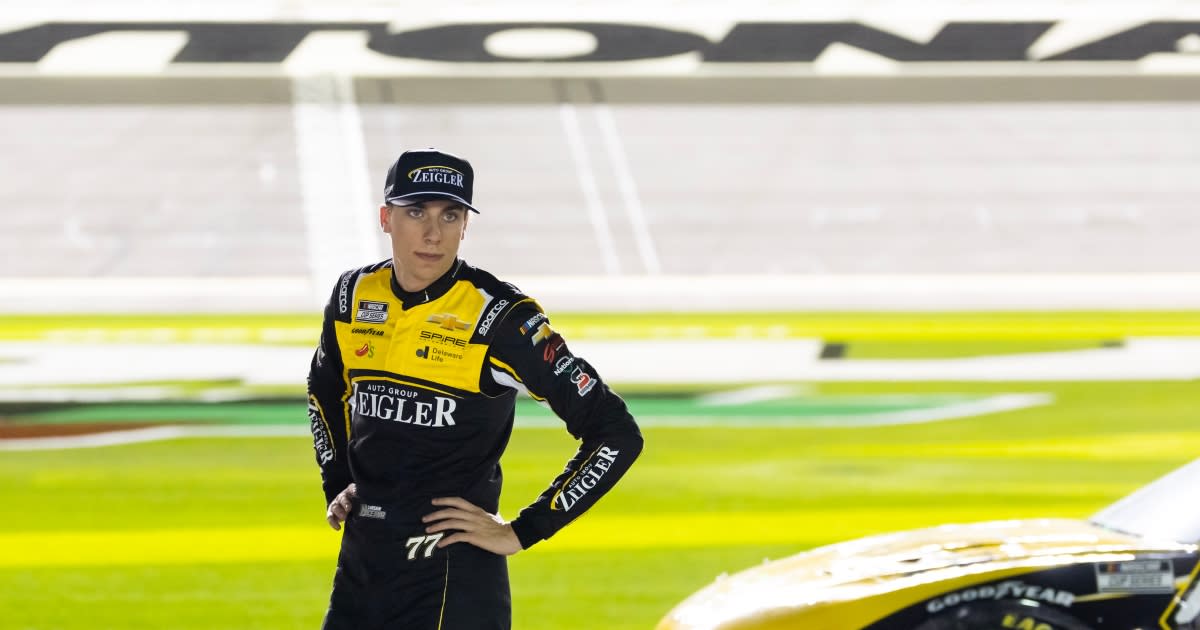 Kenny Wallace defends Carson Hocevar after Atlanta: ‘Next superstar’