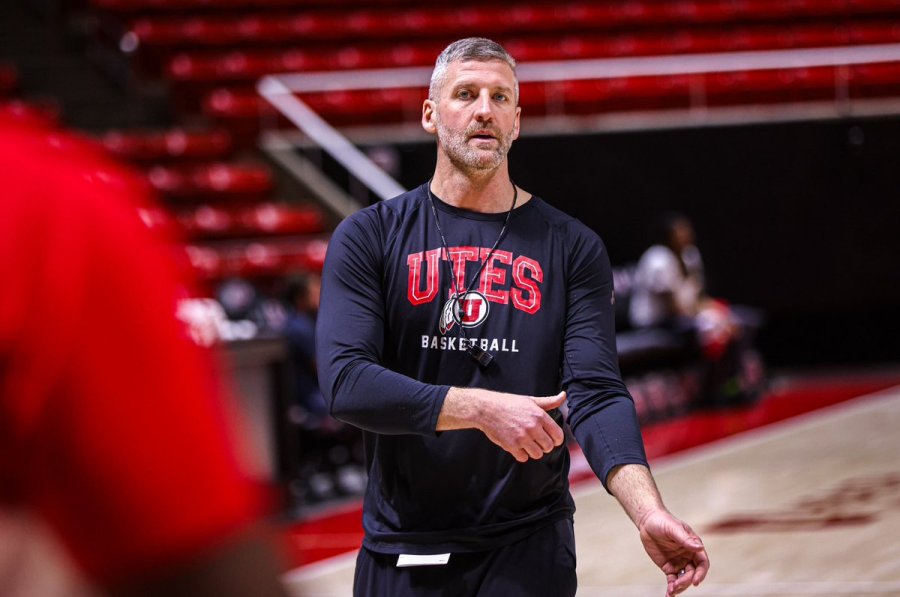 University of Utah fires head basketball coach Craig Smith