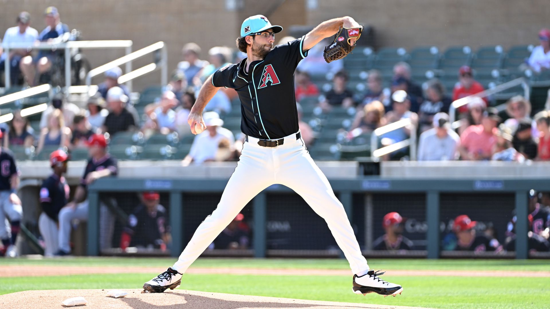 Diamondbacks 4, Guardians 3: Victory!