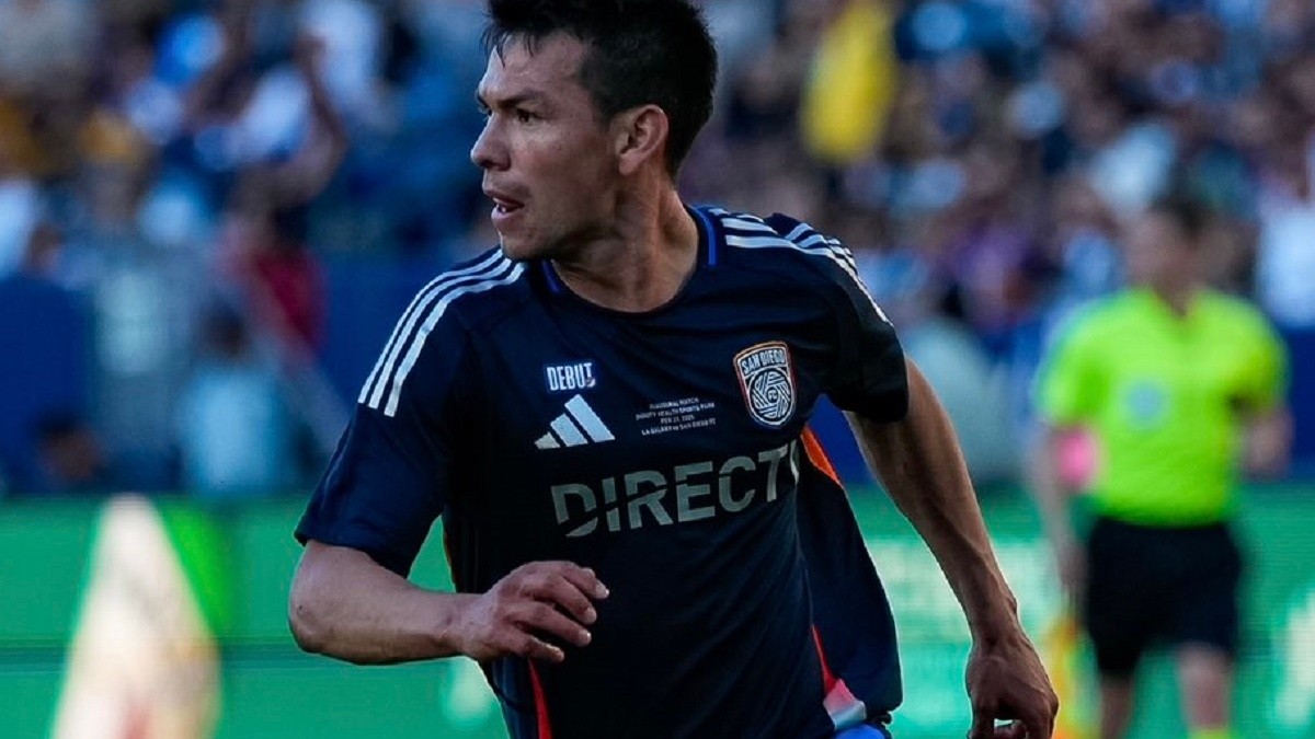 VIDEO: Hirving 'Chucky' Lozano Brings a Fan to Tears After San Diego FC ...