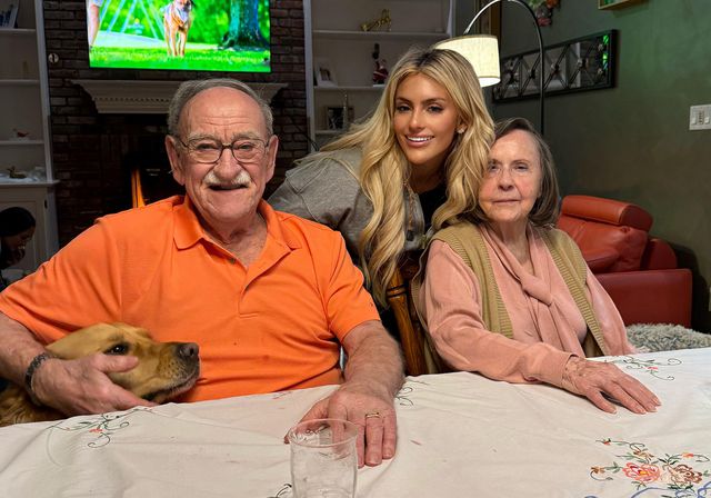 One Week After Her Husband's Death, 91-Year-Old Woman Discovers His ...