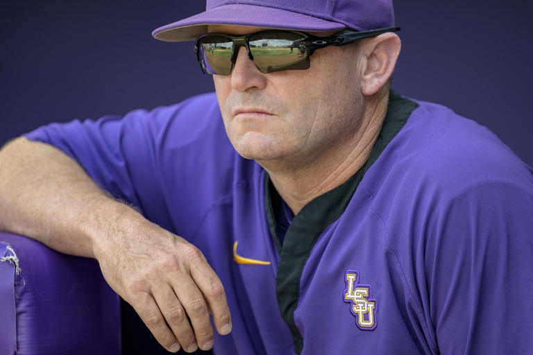 College baseball notebook: LSU coach gives 'major hat tip' to Summit ...