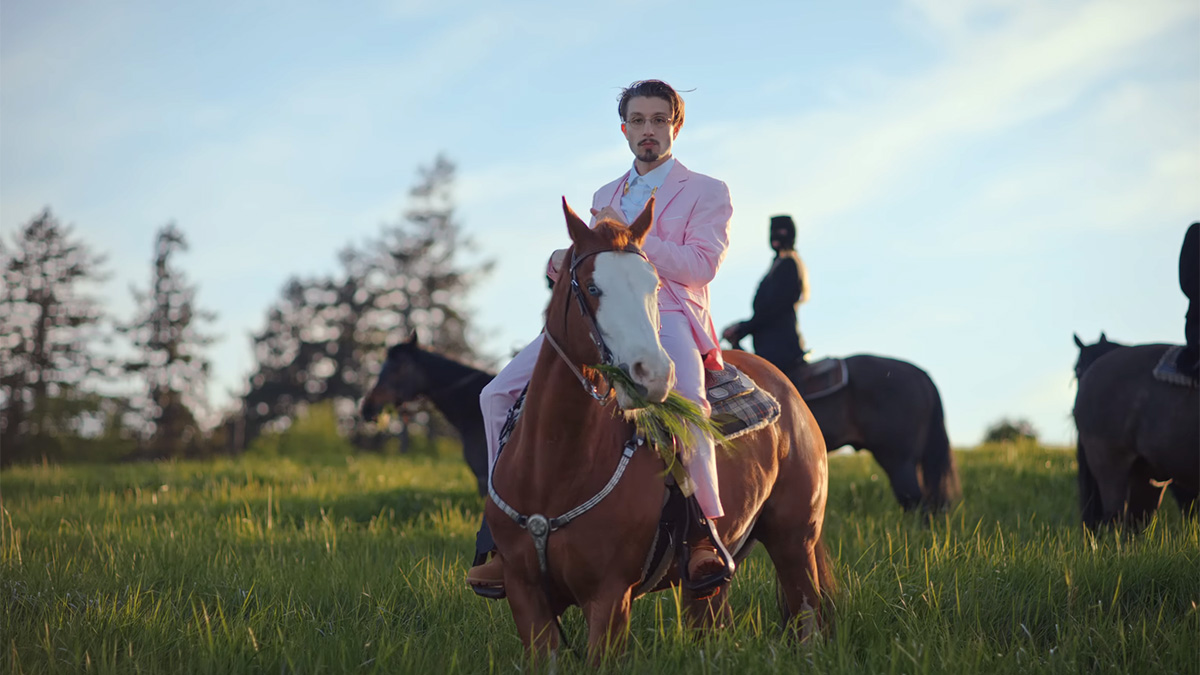 BBNO$ Interview: ‘It’s Pronounced Baby No Money Tour,’ JayVik Nation ...