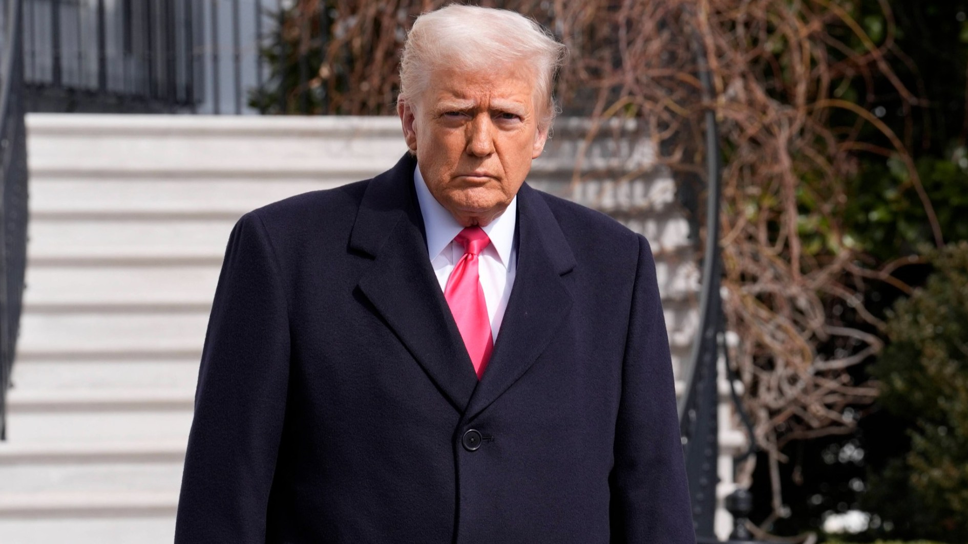 Trump: To wojna Bidena, ale staram się ją powstrzymać