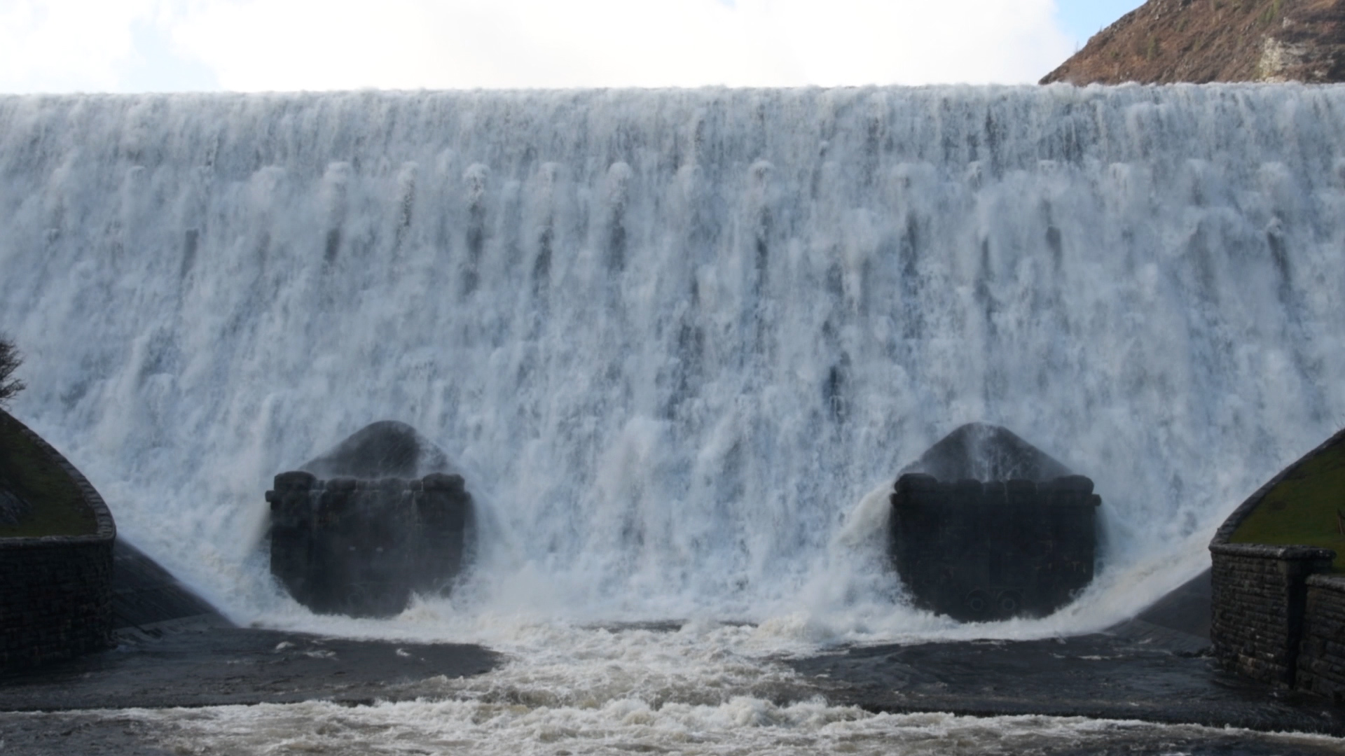 RAW VIDEO: Dams overflow in Wales following heavy rain