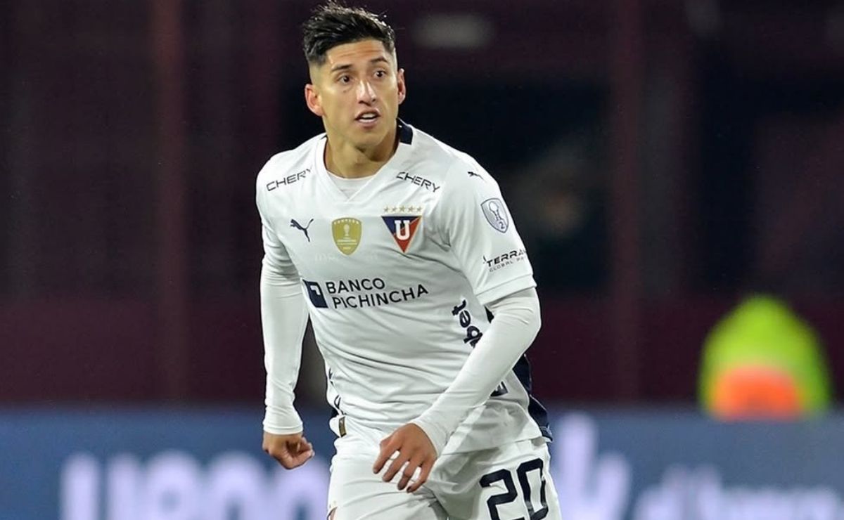 Fernando Cornejo provoca curiosa reacción en Ecuador tras anotar con ...