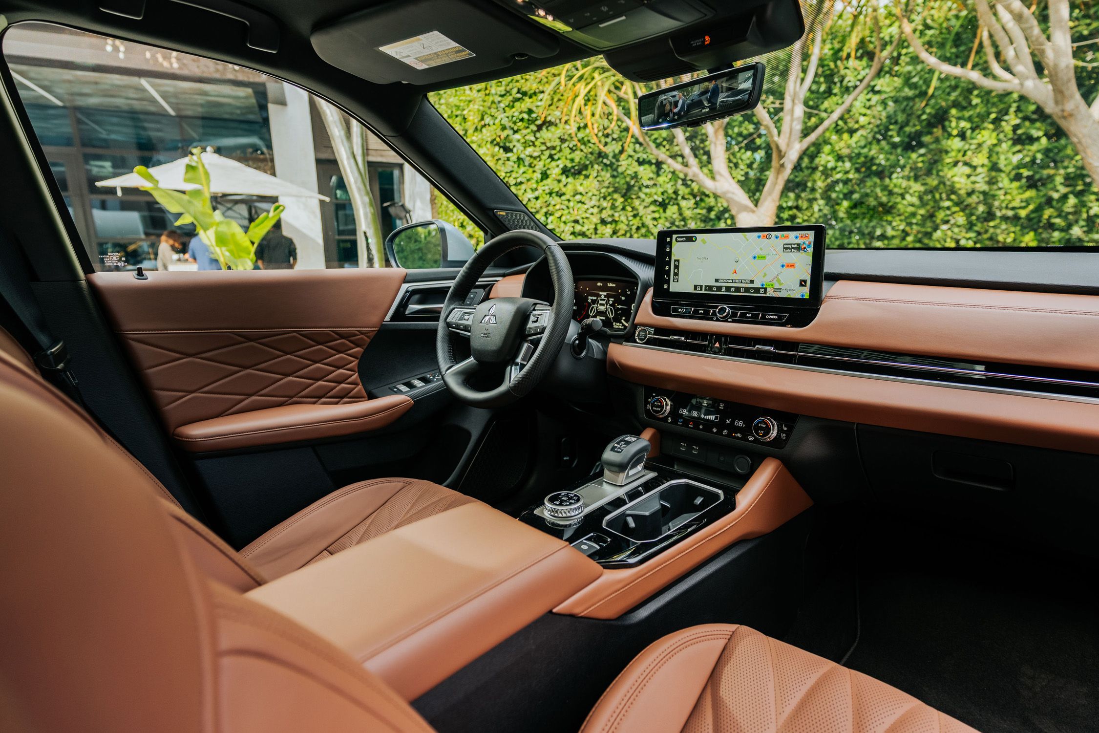 View Interior Photos of the 2025 Mitsubishi Outlander