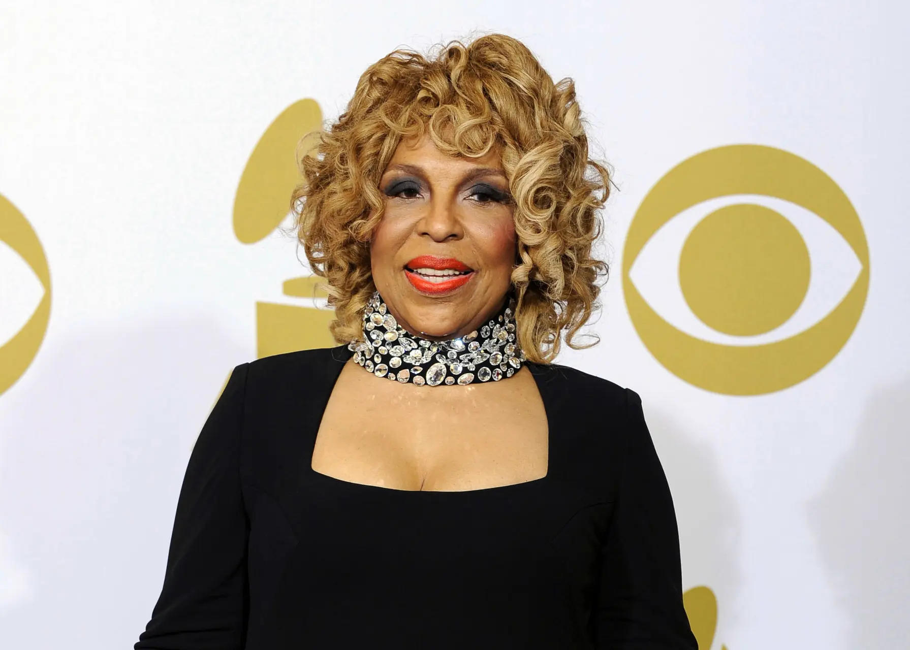 Roberta Flack, Grammy-winning singer, dies at 88: Remembering the voice ...