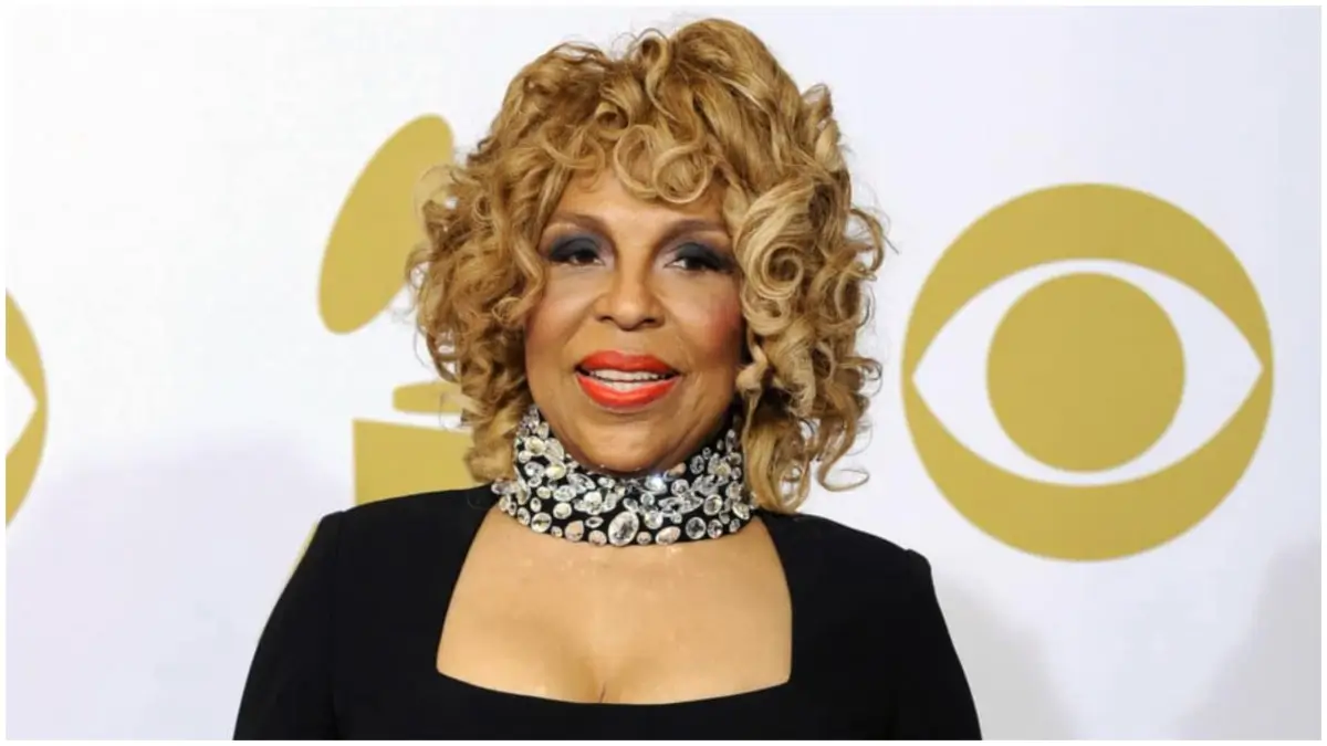 'One of the Greats': 'Killing Me Softly' Singer Roberta Flack Passes ...