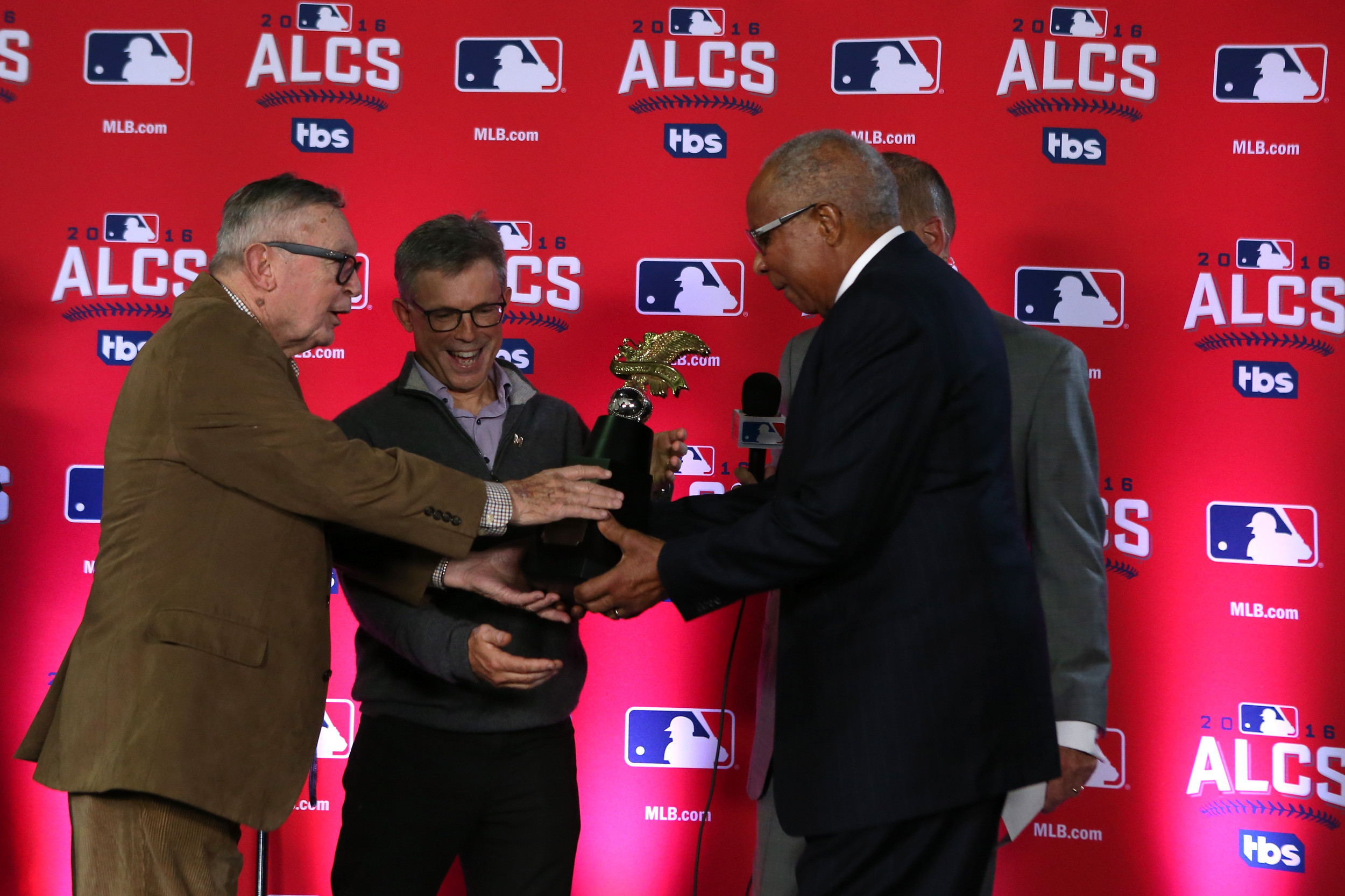 Longtime MLB Team Owner Dies at 94