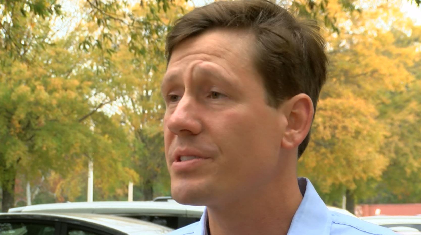 Ex-Tenn. Senator reports to prison over campaign fraud