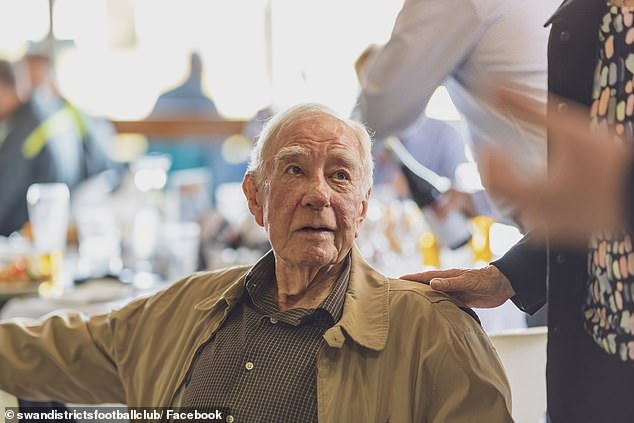 Simon Katich leads tributes to incredible Aussie sportsman Keith Slater ...