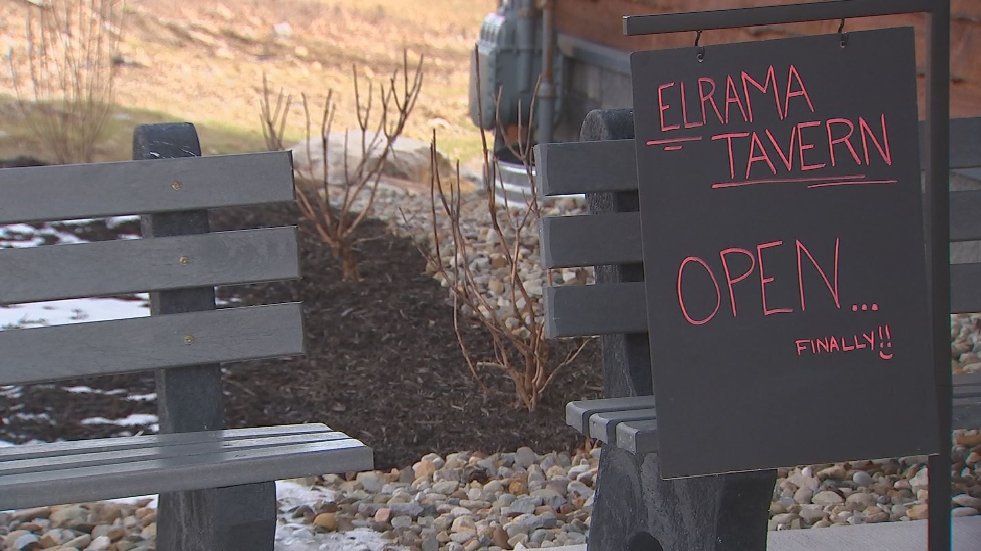 ‘We’re so blessed’: Elrama Tavern welcomes customers nearly 3 years ...