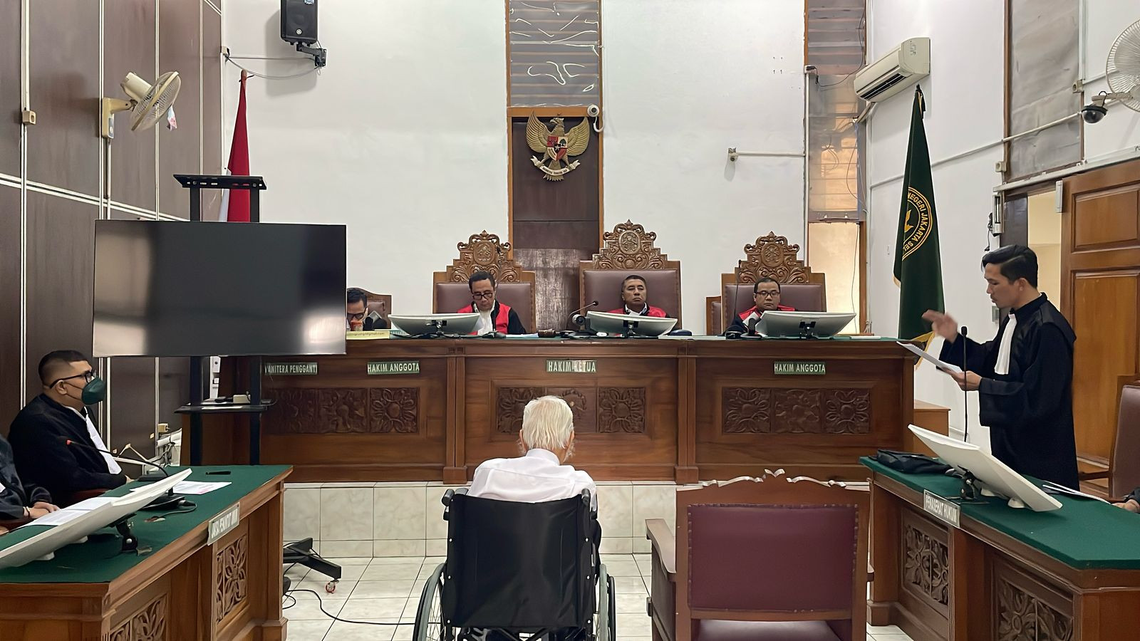 Ted Sioeng Minta Majelis Hakim Jatuhkan Vonis yang Paling Adil