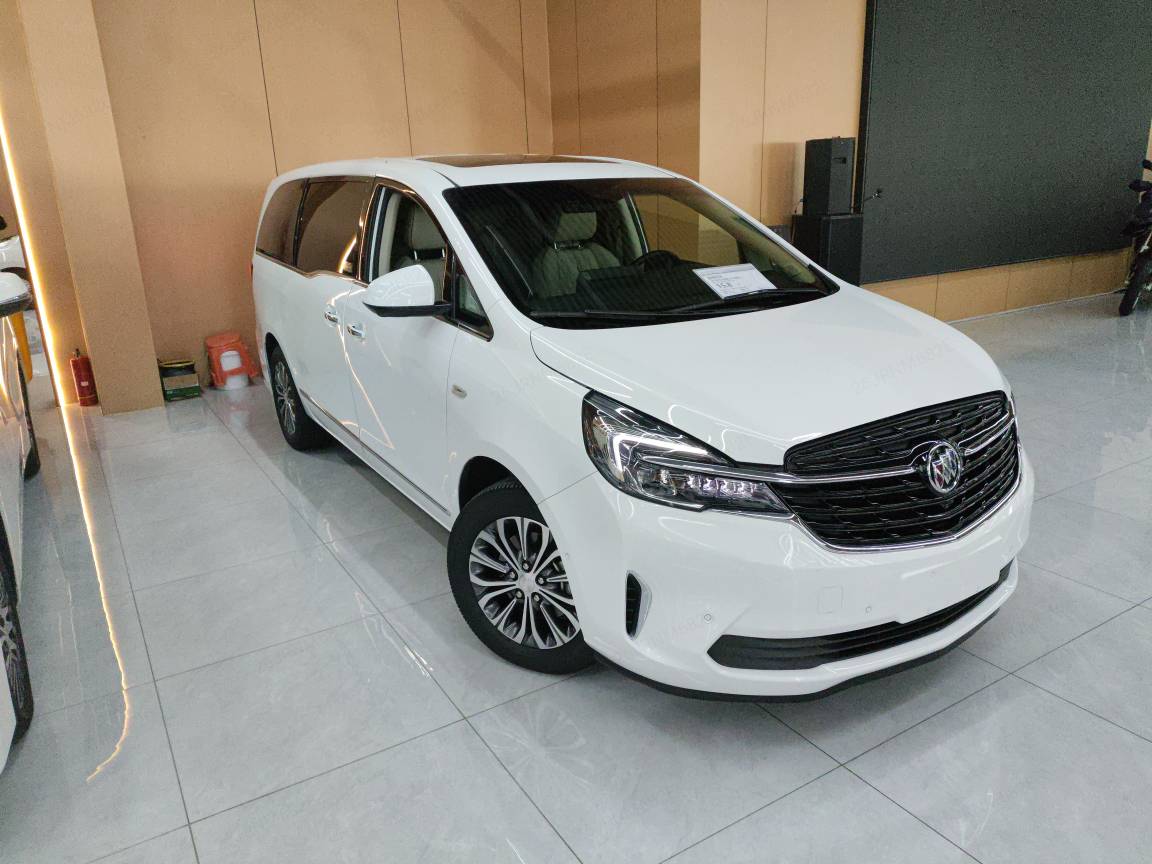 别克 别克GL8 2021款 陆上公务舱 652T 尊贵型实拍图