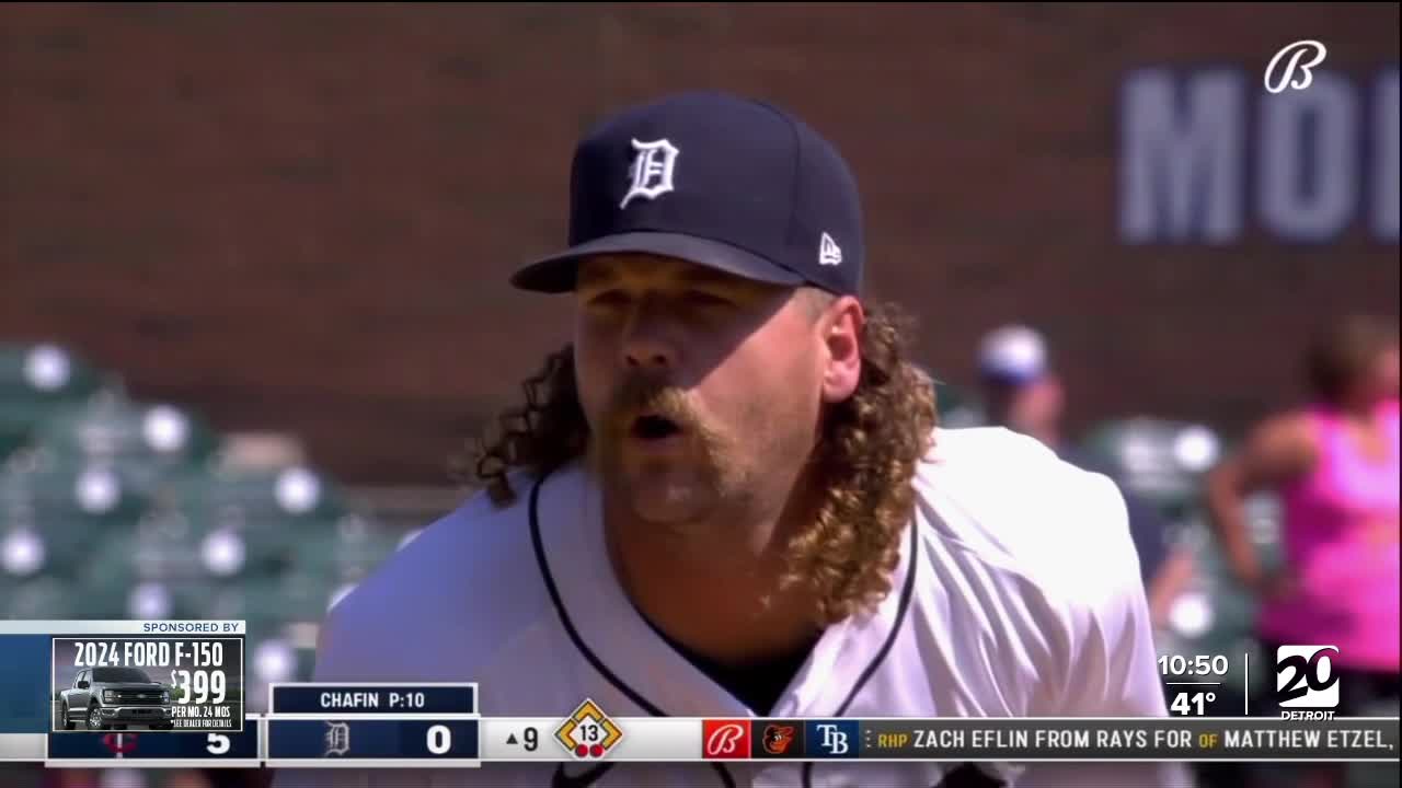 Tigers re-sign reliever Andrew Chafin on minor league deal