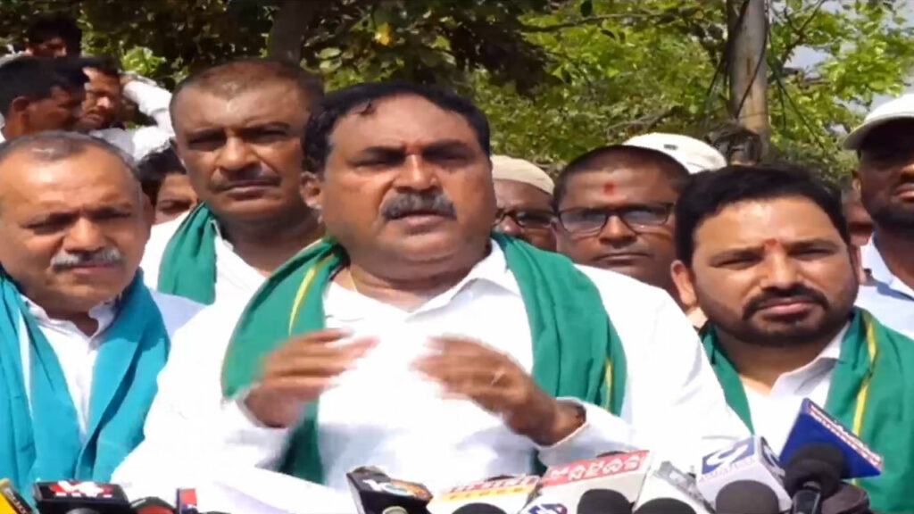 Errabelli Dayaker Rao | అబద్ధాలు చెప్పి బీజేపీ.. బోగ‌స్ మాట‌లు చెప్పి ...