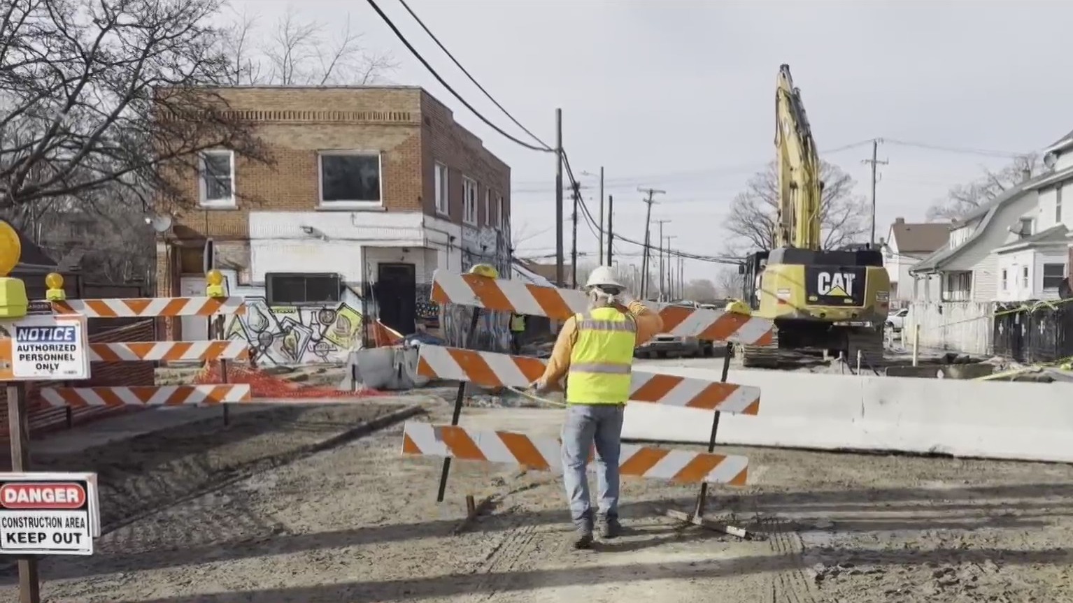 Officials provide update on cleanup after water main break in SW Detroit