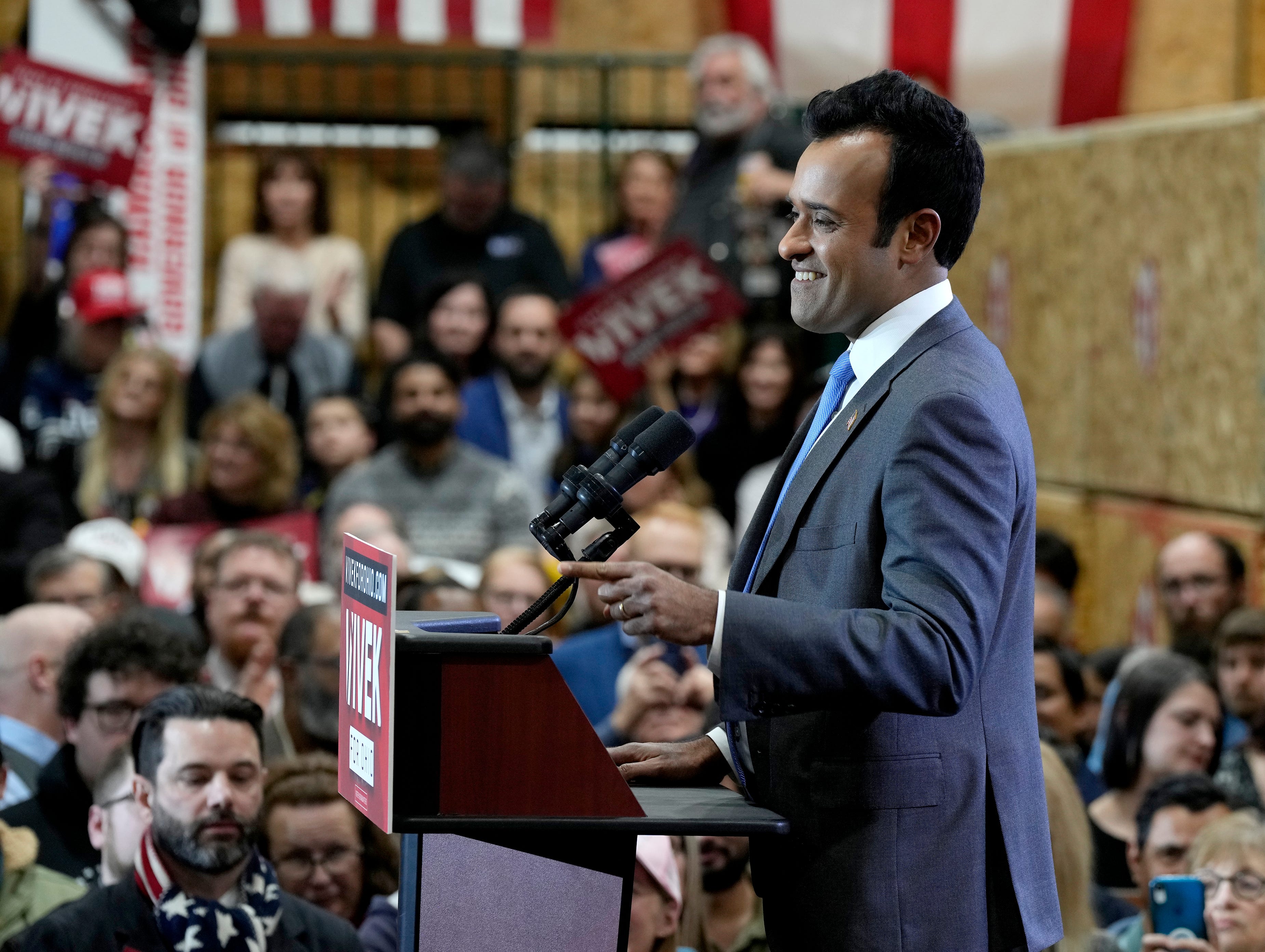 Vivek Ramaswamy running for Ohio governor. Wants to end income ...