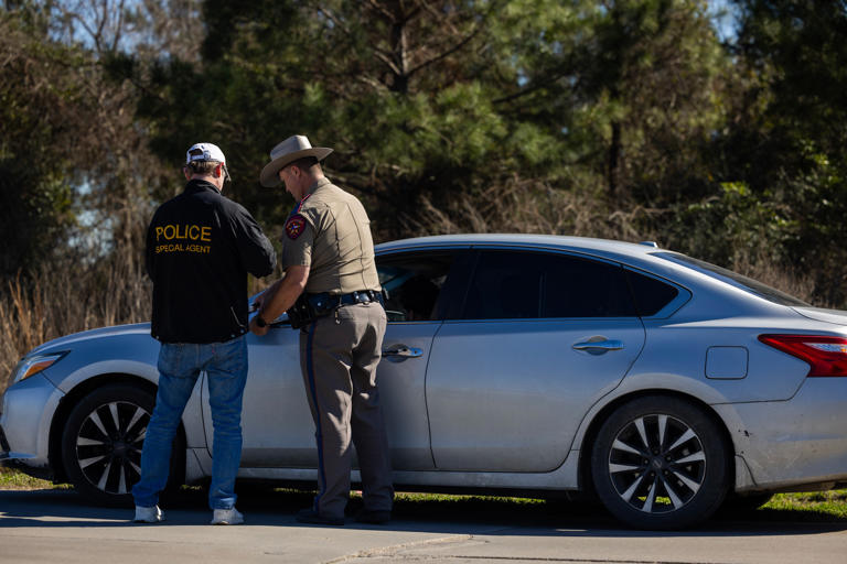 Immigration enforcement operation, arrests shutter businesses, stoke ...