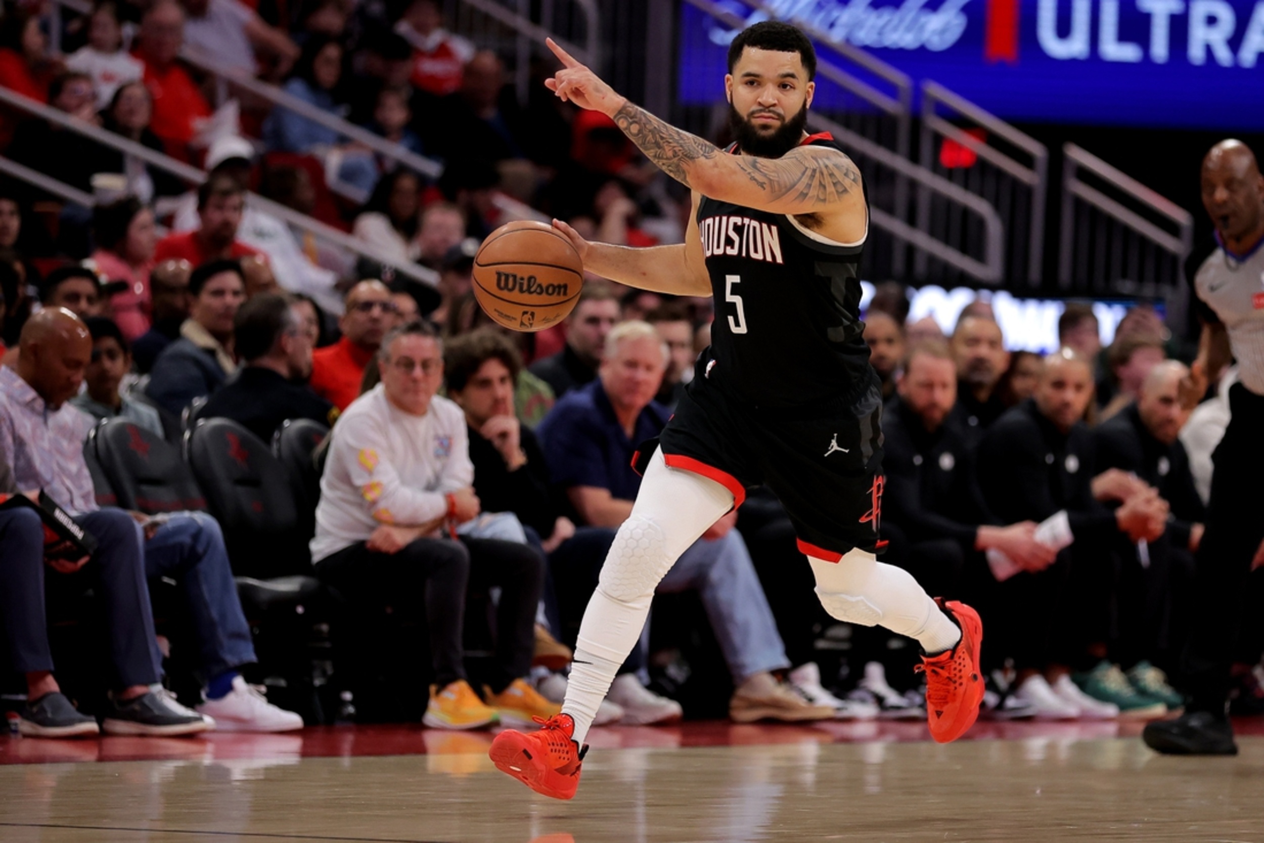 Fred VanVleet's return would be pleasant surprise for Rockets vs. Bucks