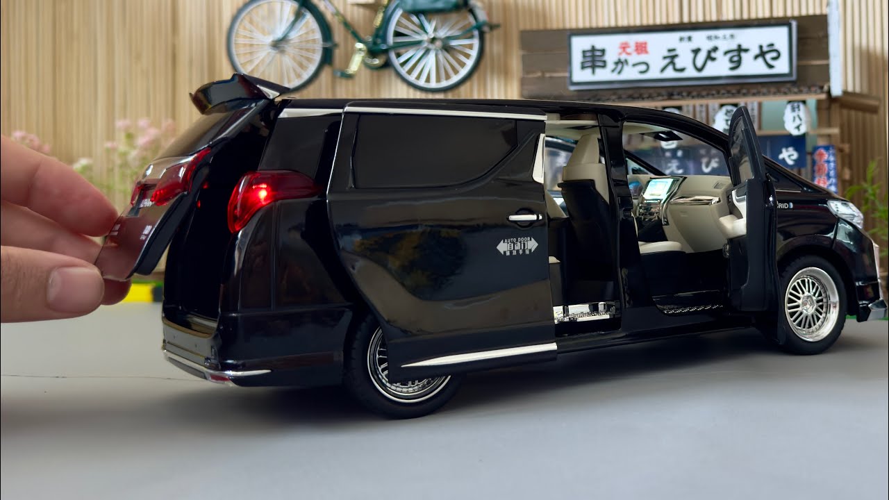 Unboxing Most Realistic 2024 Toyota Alphard Executive Lounge 1:18 Scale ...