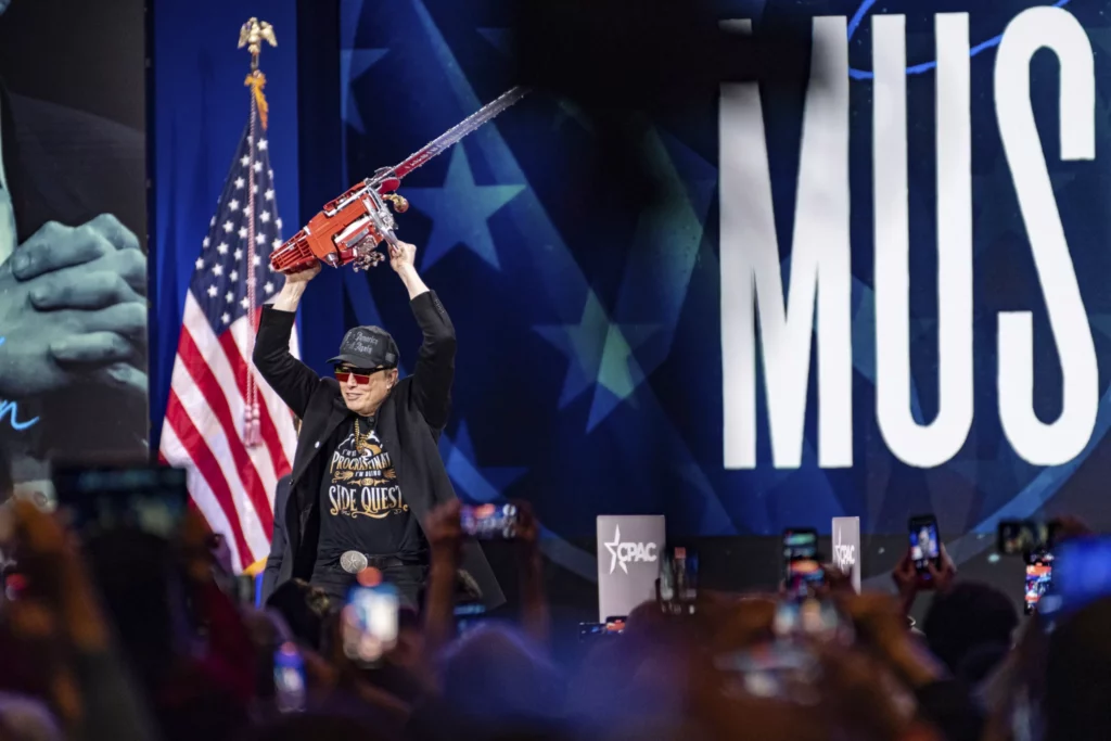 Musk federal worker email sparks confusion and divides Trump Cabinet