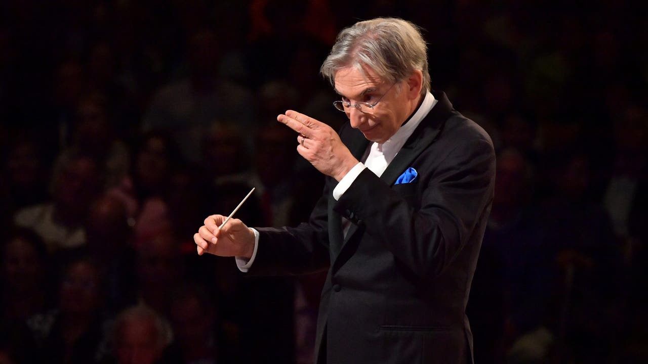 Revered former SF Symphony Director Michael Tilson Thomas announces ...