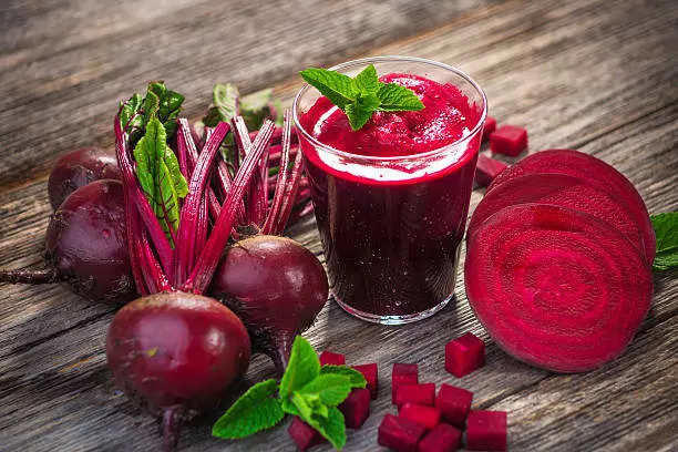 How and when to consume beetroot for shiny and long hair