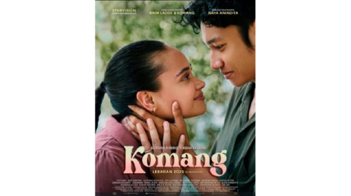 Sinopsis Film Komang yang Diangkat dari Kisah Cinta Raim Laode
