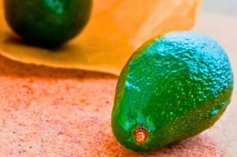 Chef's easy way to ripen avocados in 24 hours using one simple kitchen item