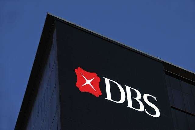 Bank DBS akan Pangkas Ribuan Karyawan Kontrak, Efek Penggunaan AI