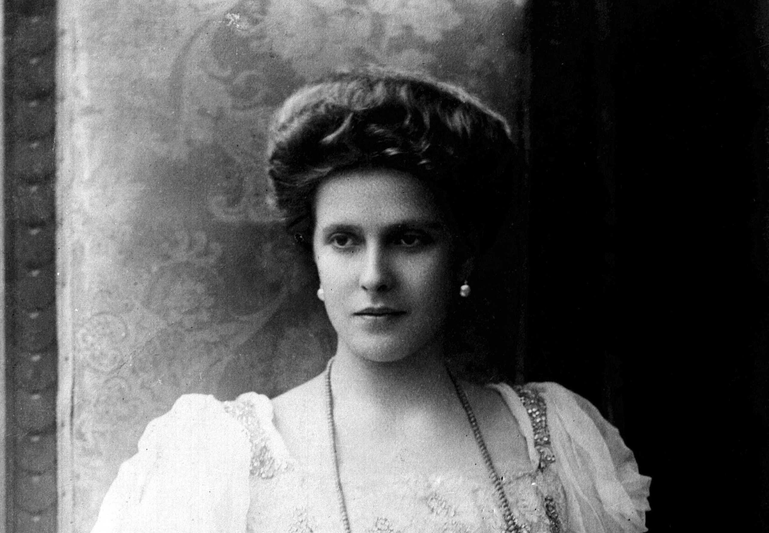 The unbelievably dramatic life of Princess Alice
