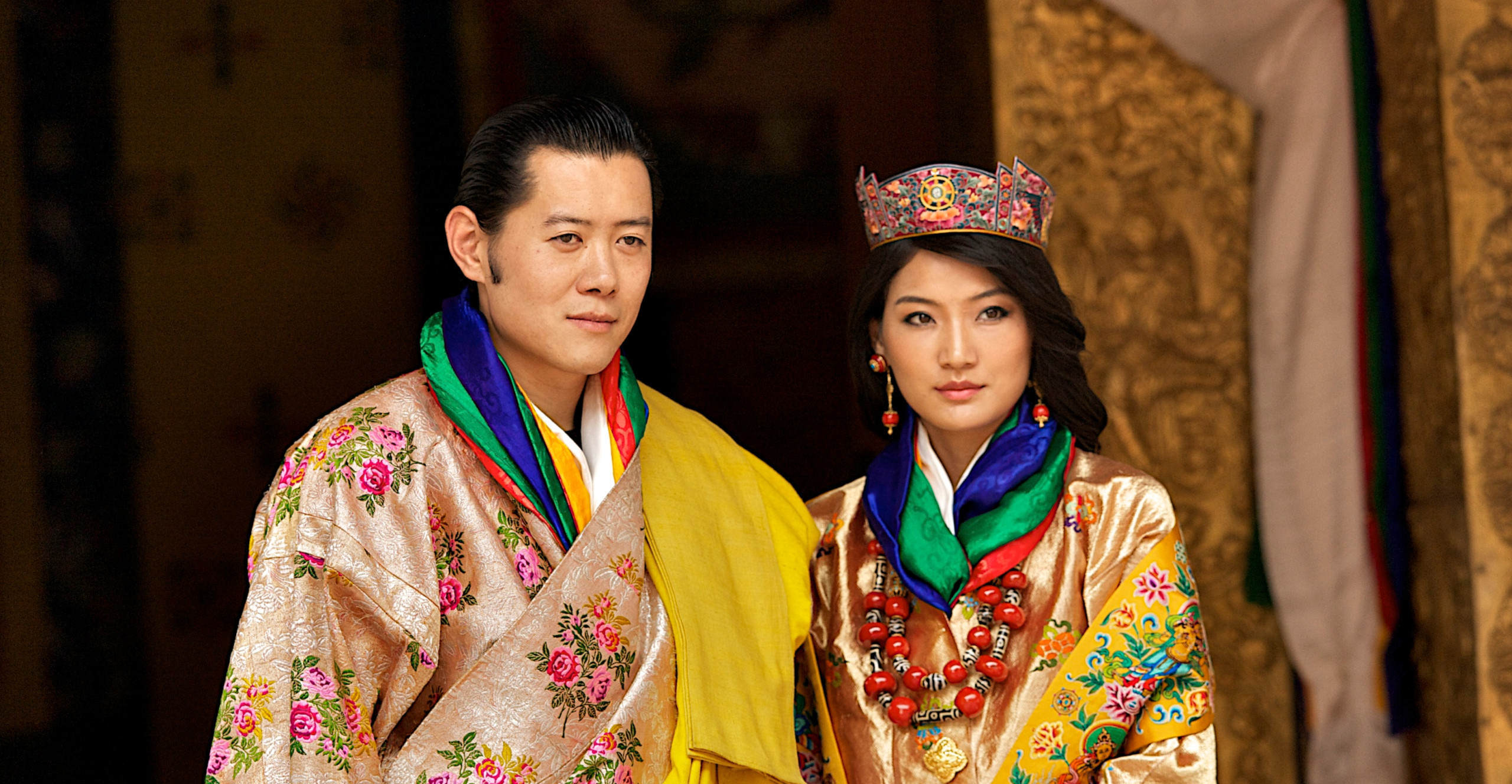 What is the paradox of time travel?