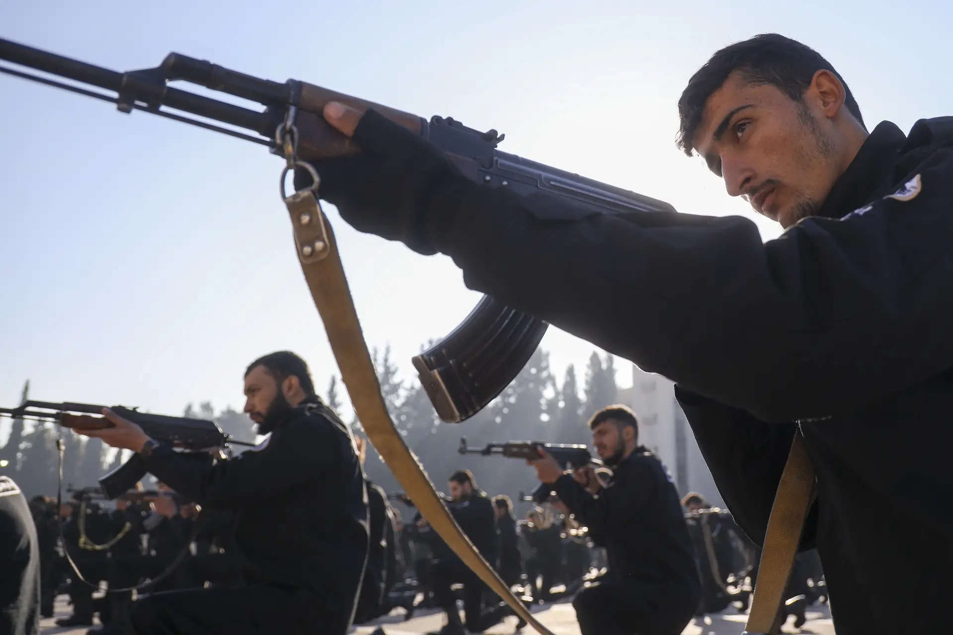 New Syria leader vows state 'monopoly' on weapons