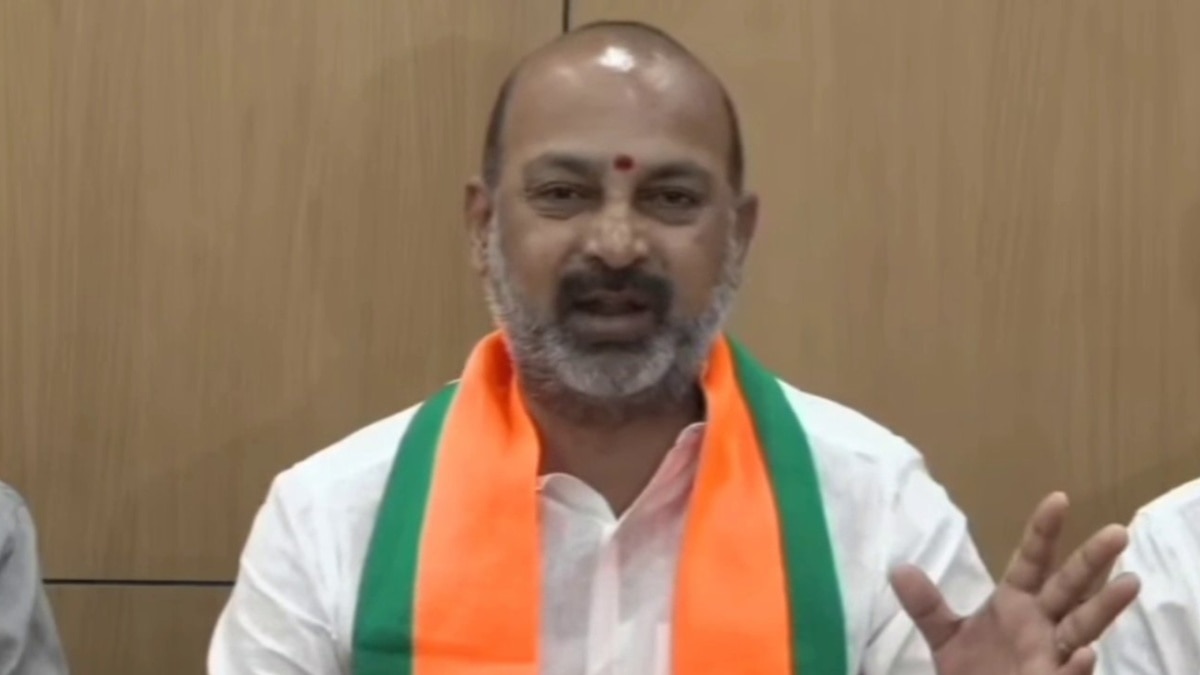 'Congress Is Team Pakistan': Union Minister Bandi Sanjay Sparks Controversy Ahead Of Telangana ...