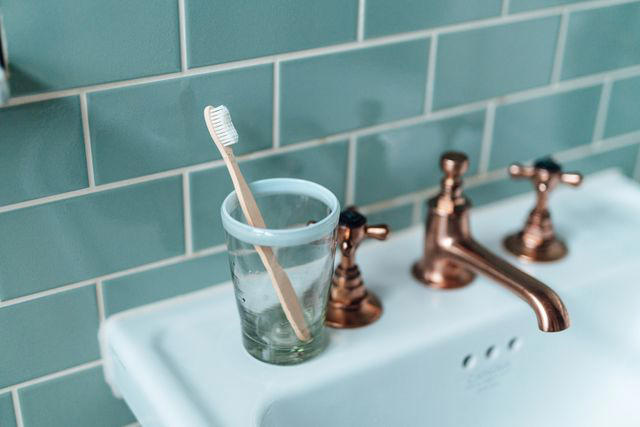 5 Things in Your Bathroom You’re Cleaning Too Much, According to Pro ...