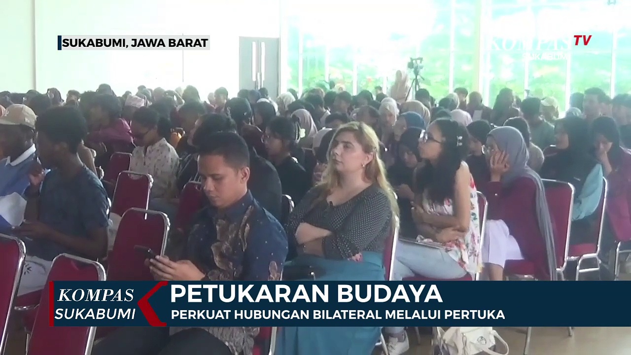 Perkuat Hubungan Bilateral Melalui Pertukaran Budaya