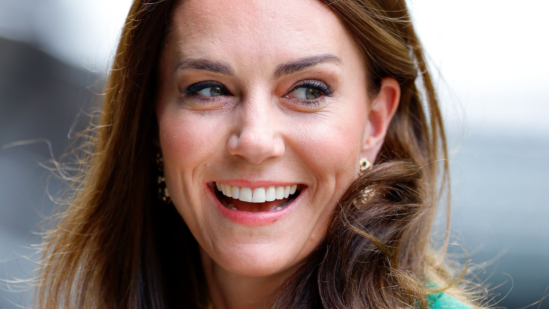 Princess Kate can't stop doing this optical 'illusion' hair hack