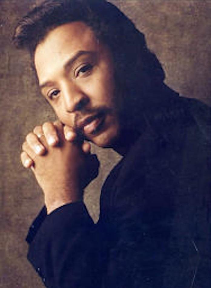 Remembering Chris Jasper: The Isley Brothers’ Unsung Hero and Soul Music Pioneer | WatchListen