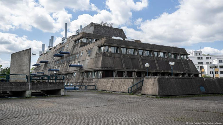 Brutalism: Concrete monolithic architecture divides critics