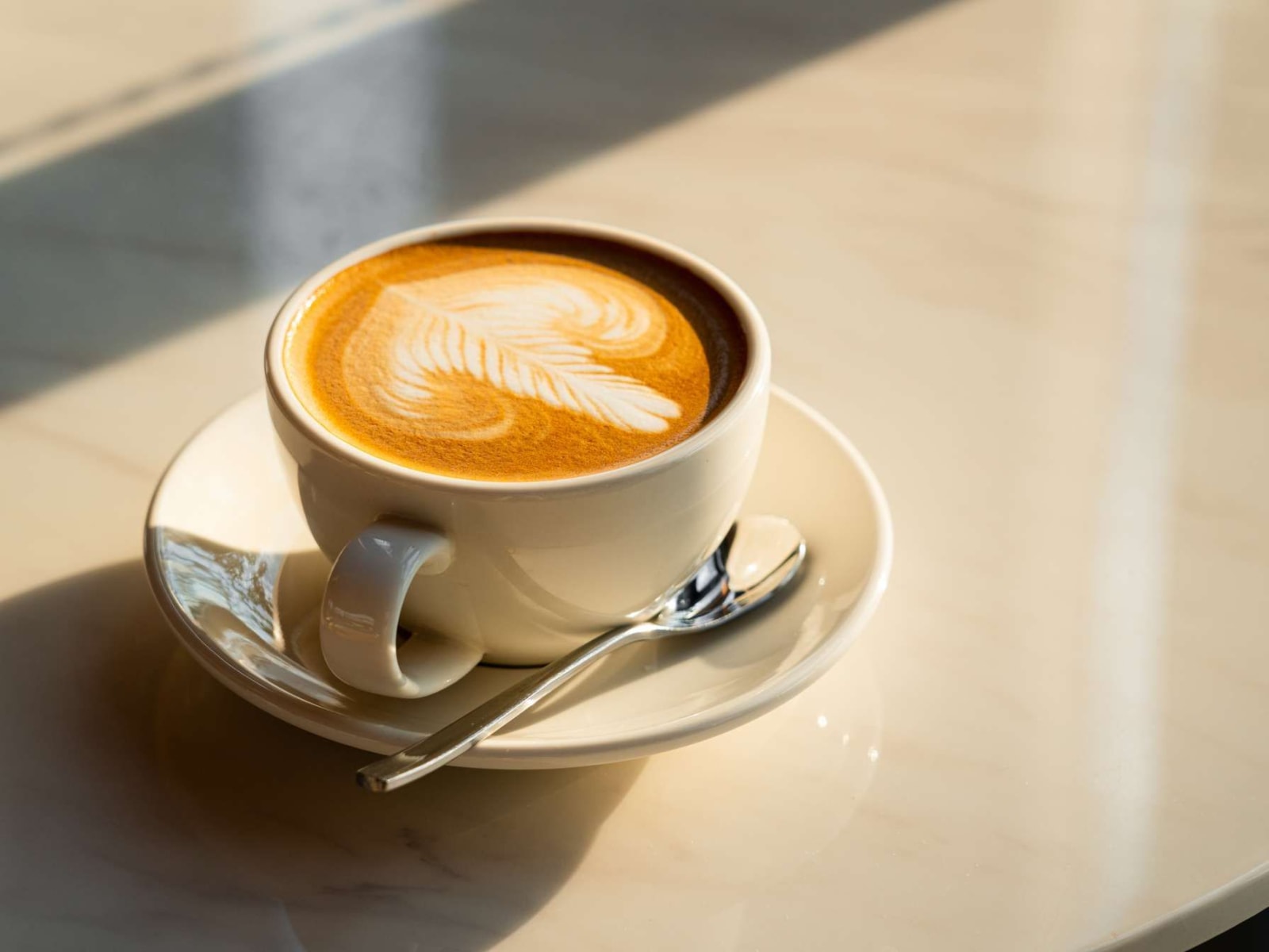 Starbucks Stock In Focus As CEO Announces Layoffs: Retail Stays Bullish