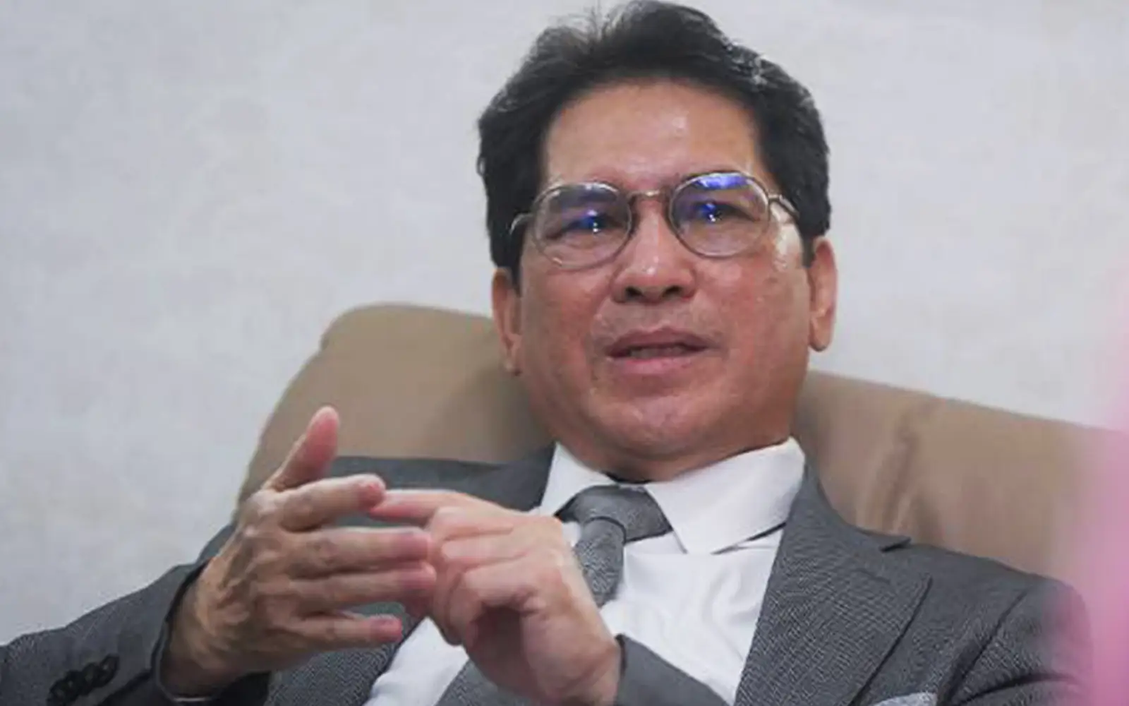 Finas, ex-CEO settle unlawful termination suit out of court