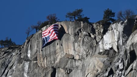 «Notruf» im Yosemite-Nationalpark: Darum hängt die US-Flagge verkehrt ...